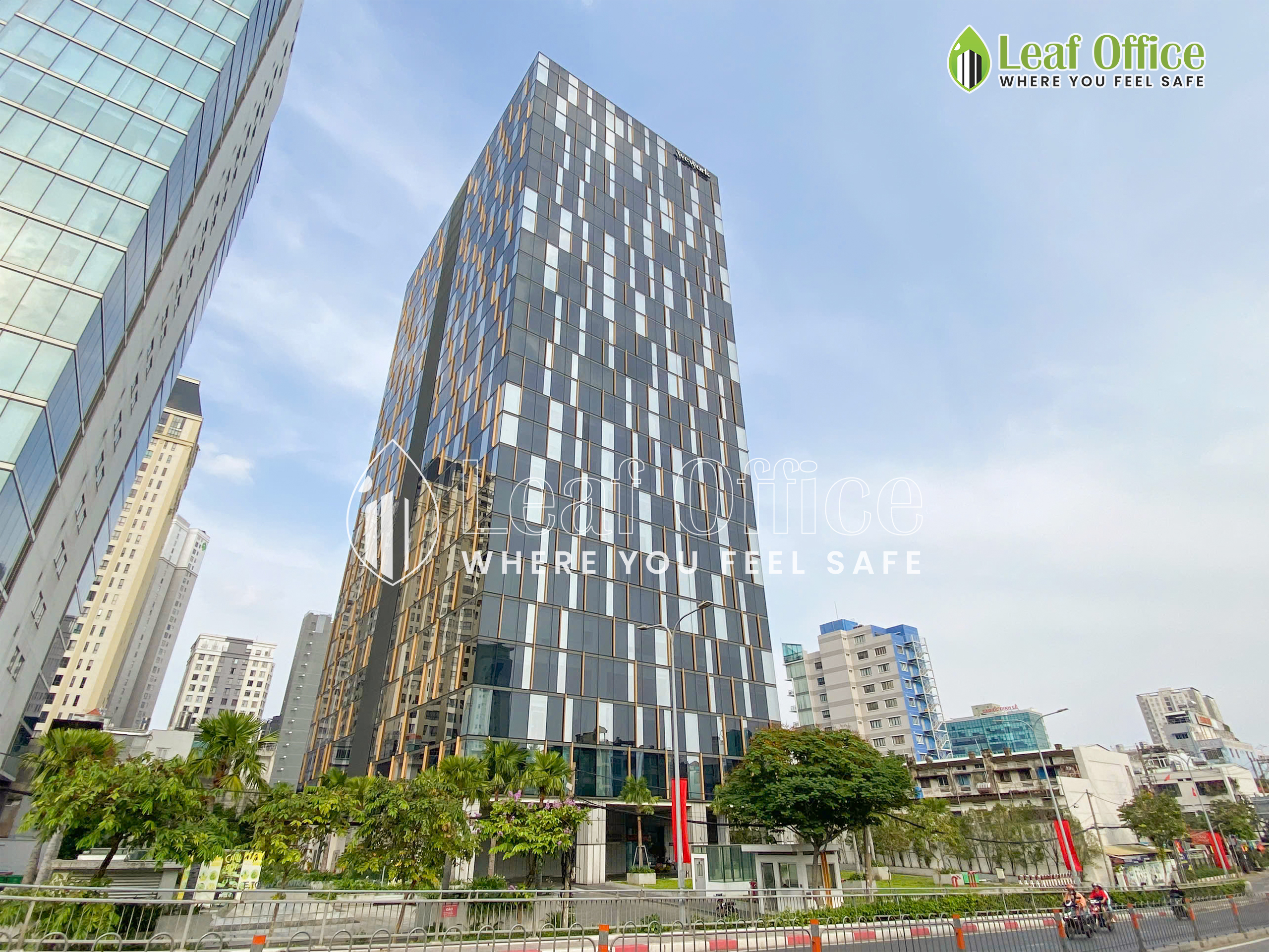 Tòa nhà ETOWN Central Tower | 11 Đoàn Văn Bơ, Quận 4
